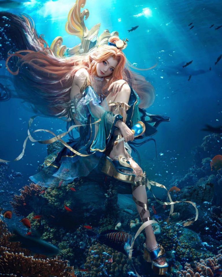 Coser Tiểu Nhu SeeU cosplay Seraphine Vệ Binh Tinh Tú cute xỉu ...